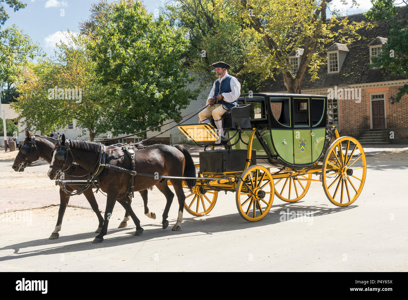 Colonial Williamsburg horse drawn carriage Stock Photo - Alamy