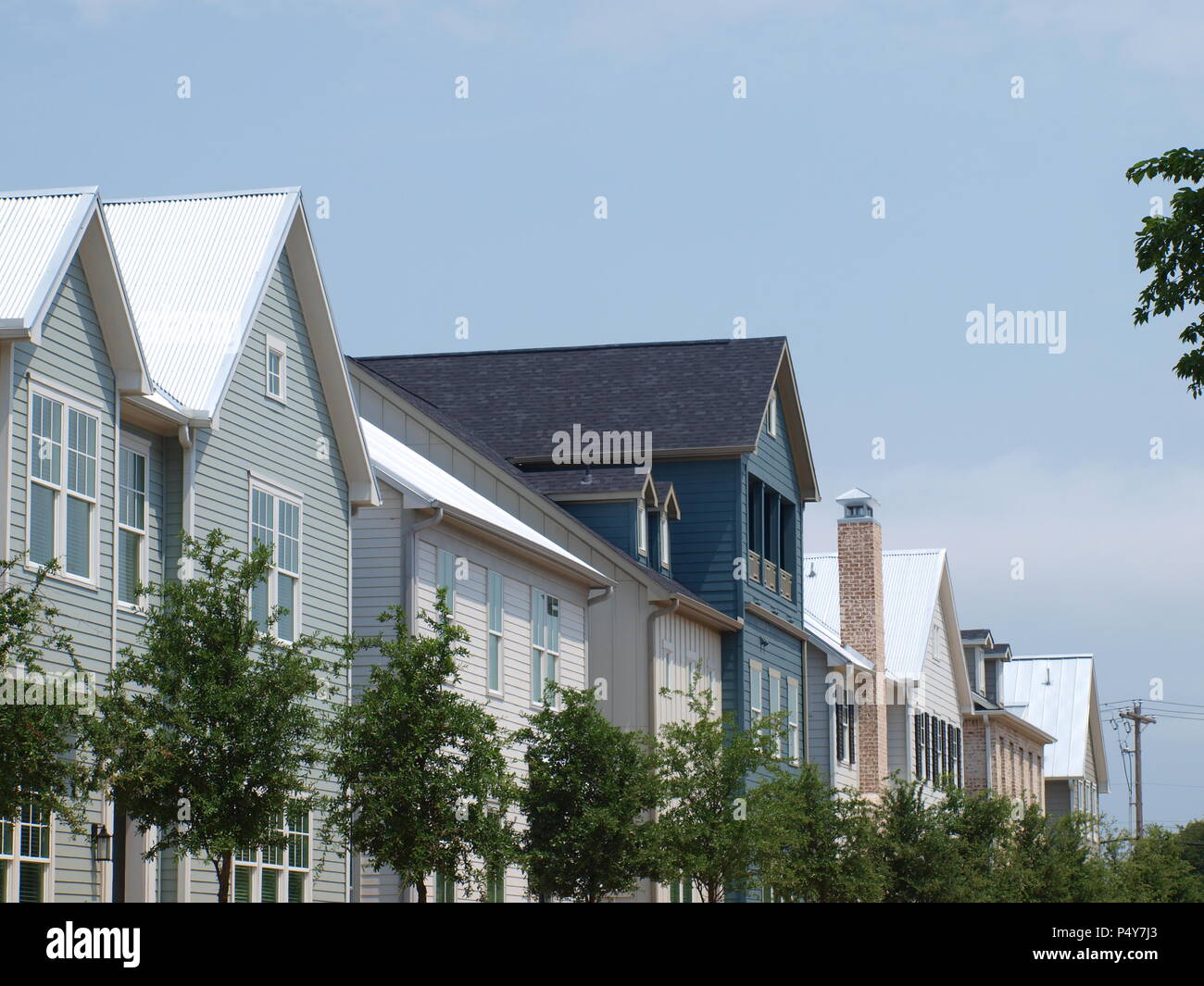 Light colored shingles hi-res stock photography and images - Alamy