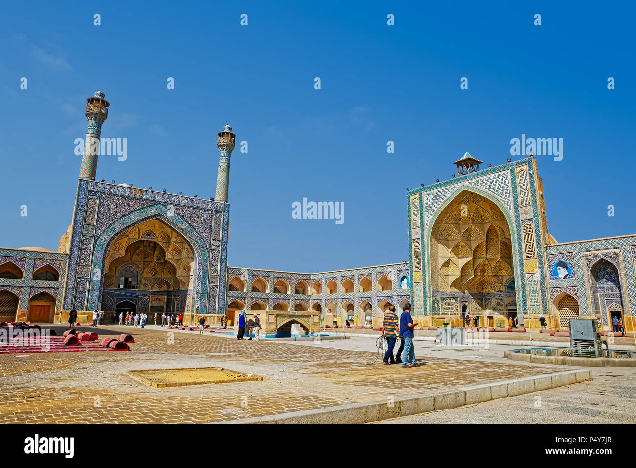 Four iwan hi-res stock photography and images - Alamy