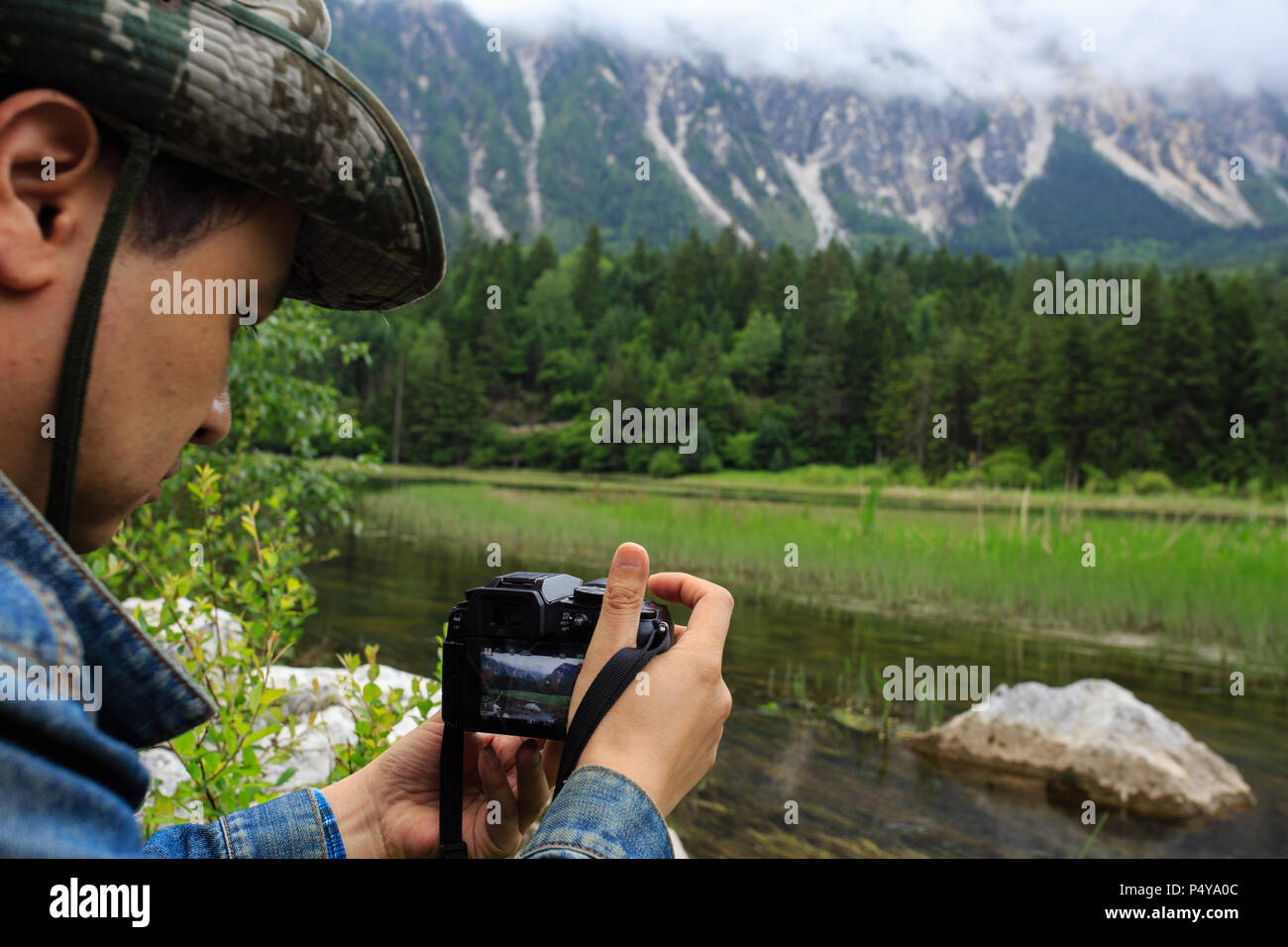 Video beautiful natural scenery hi-res stock photography and images - Alamy