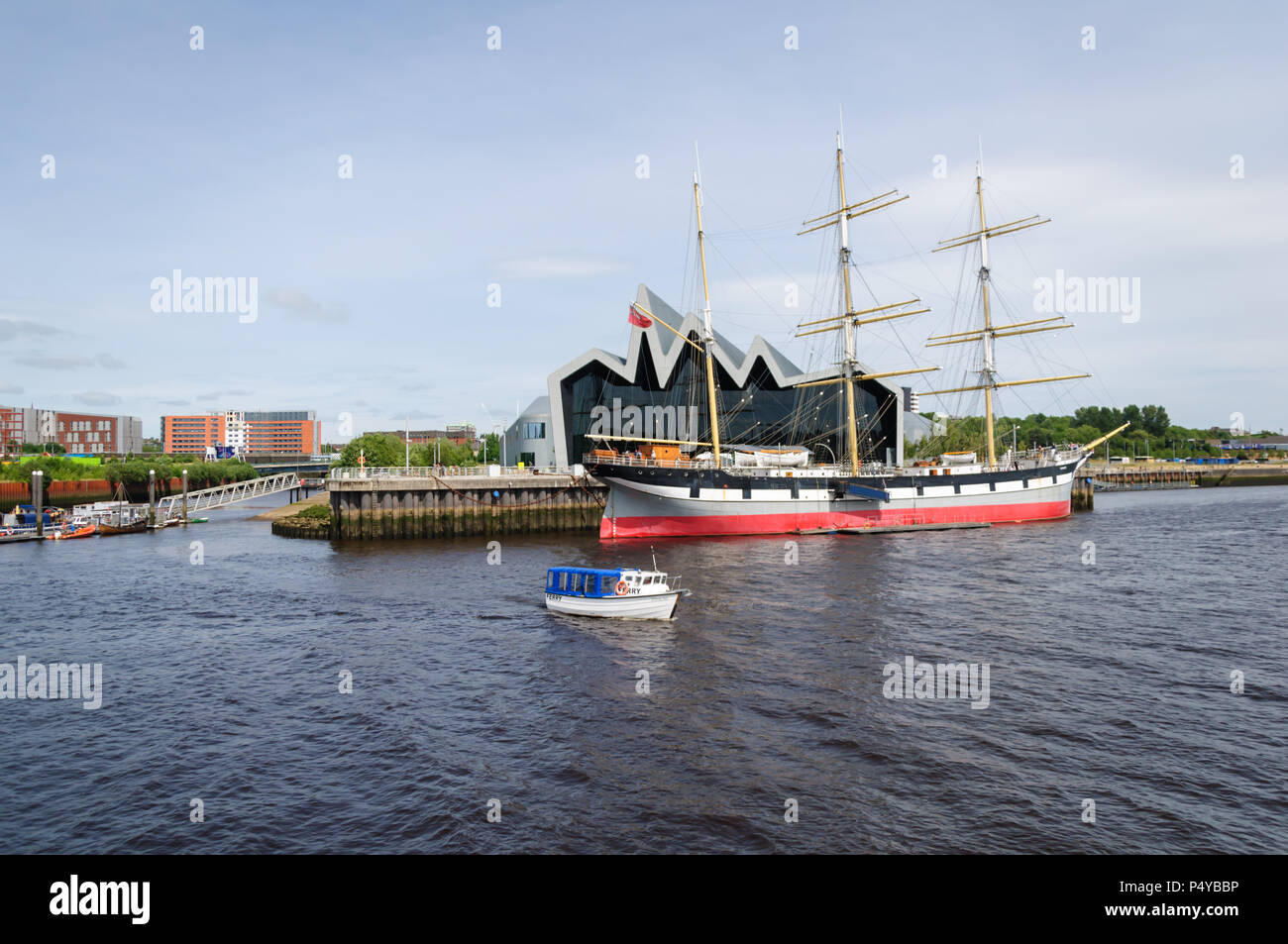 Govan ferry hi-res stock photography and images - Alamy