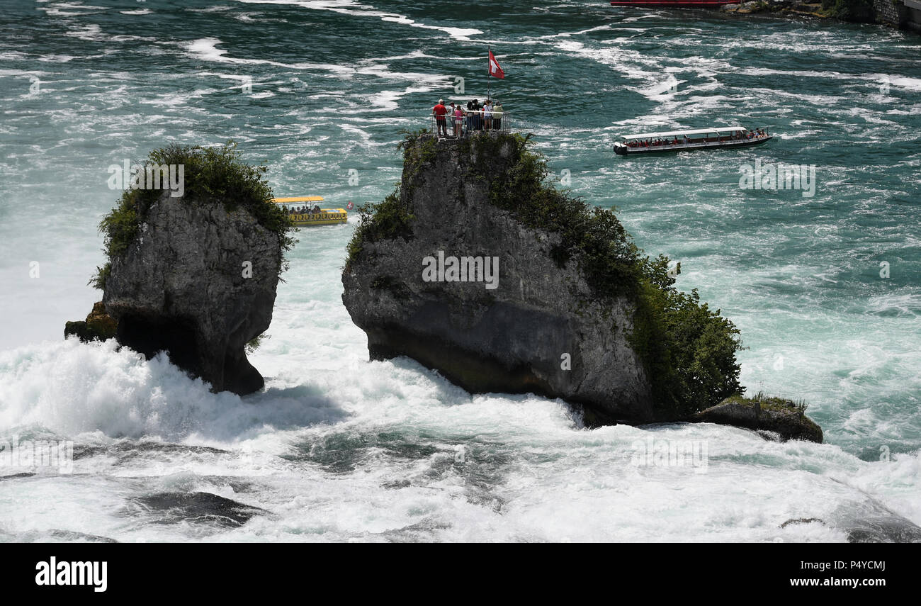 Schaffhausen, Switzerland. 21st June, 2018. Tourists are on a rock at ...