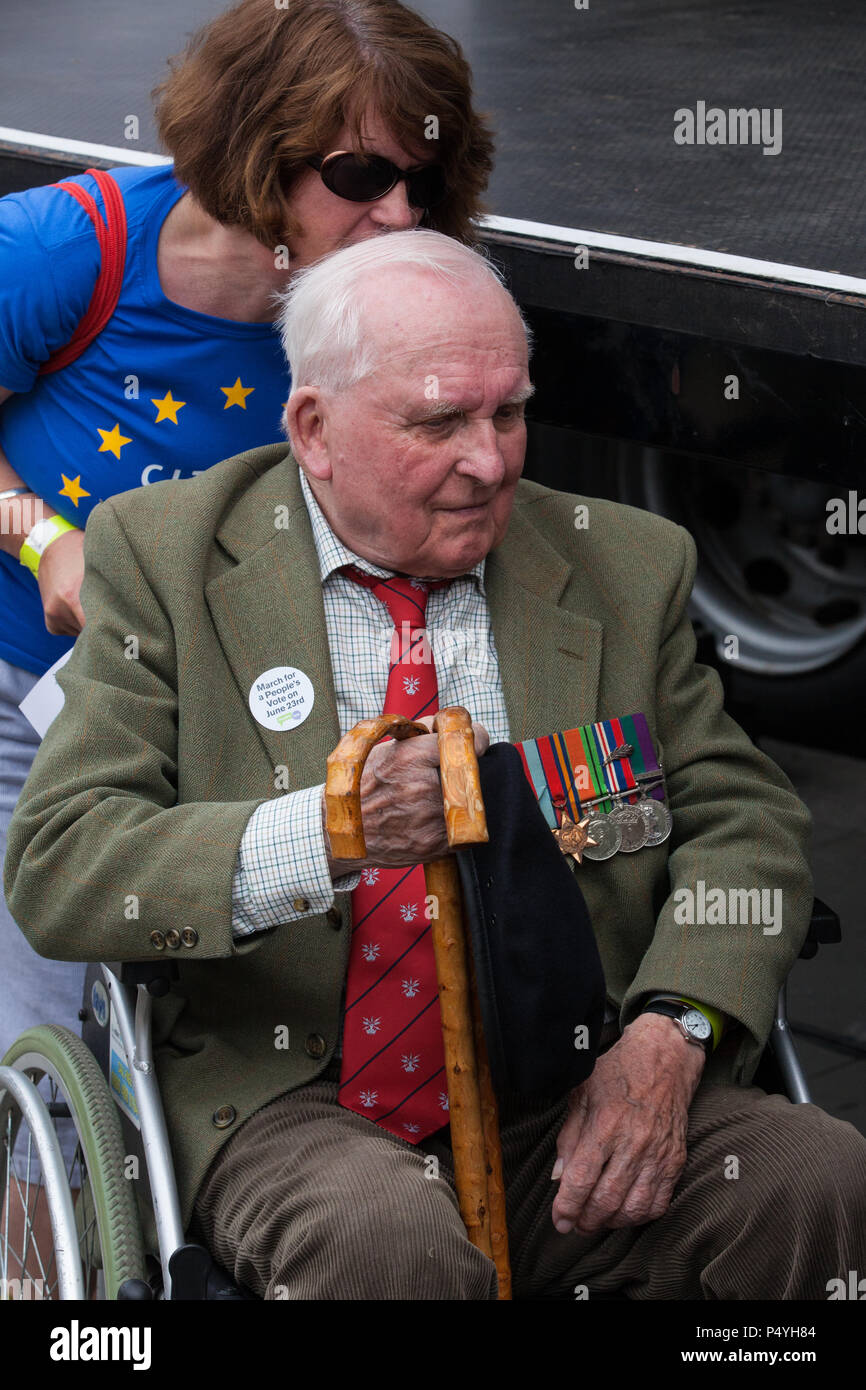 Stephen goodall hi-res stock photography and images - Alamy