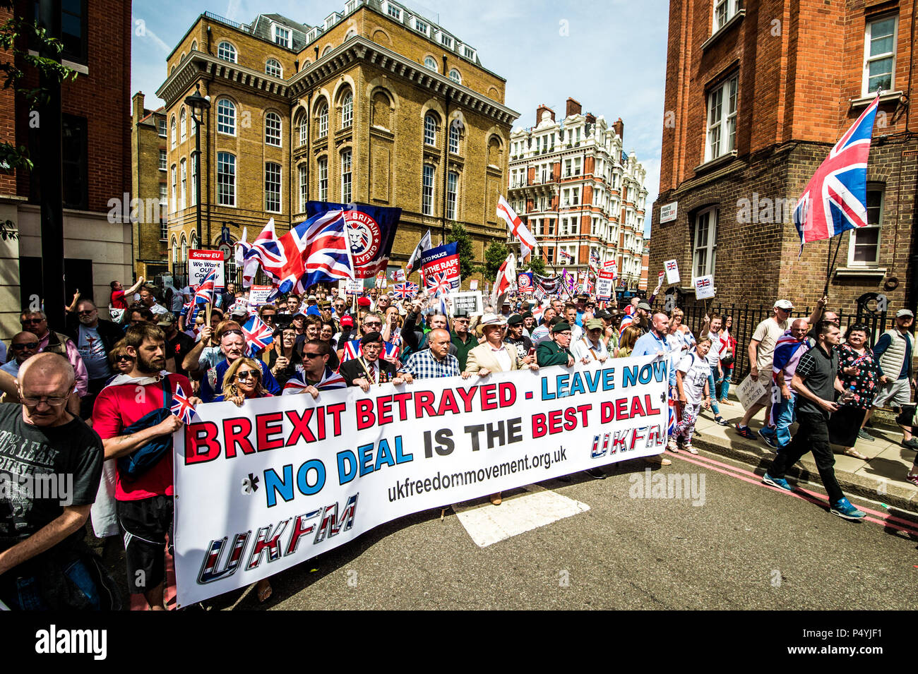Freedom march hi-res stock photography and images - Alamy