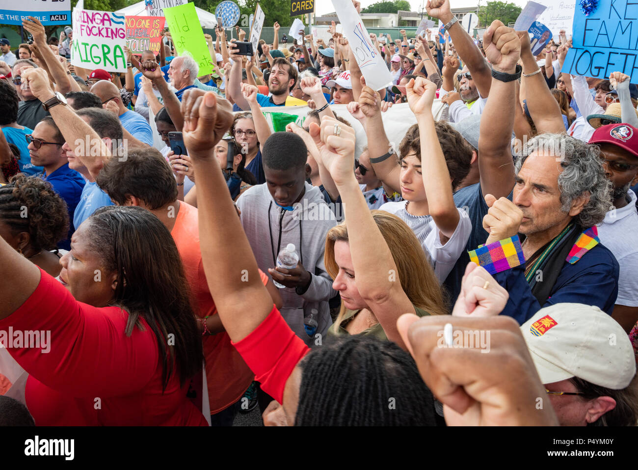 Homelessness protest child hi-res stock photography and images - Alamy