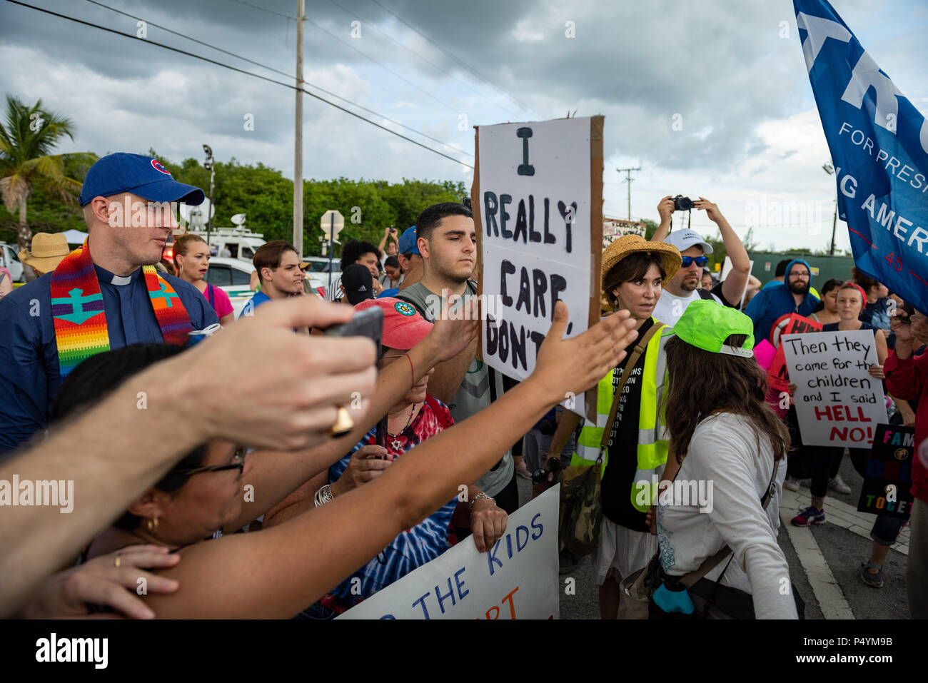 Homelessness protest child hi-res stock photography and images - Alamy