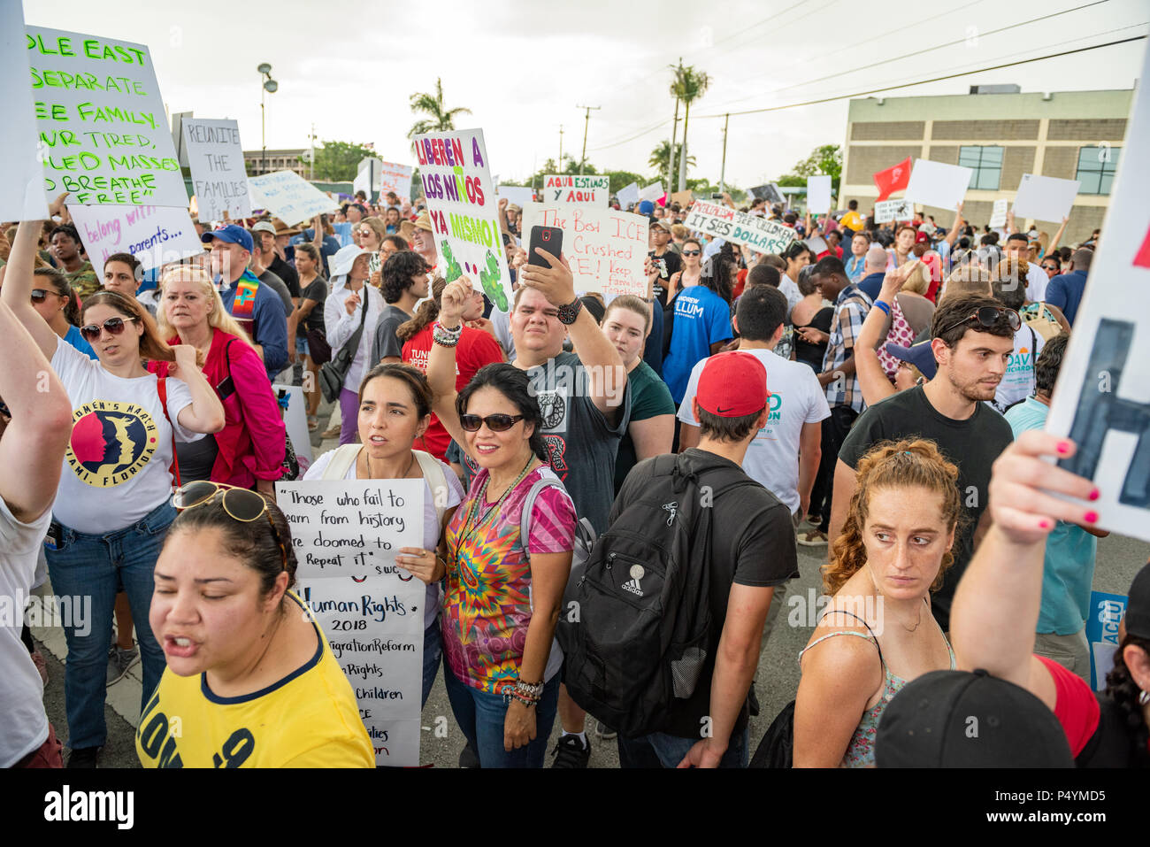 Miami, USA. 23rd June 2018. Marchers outside Homestead Temporary ...