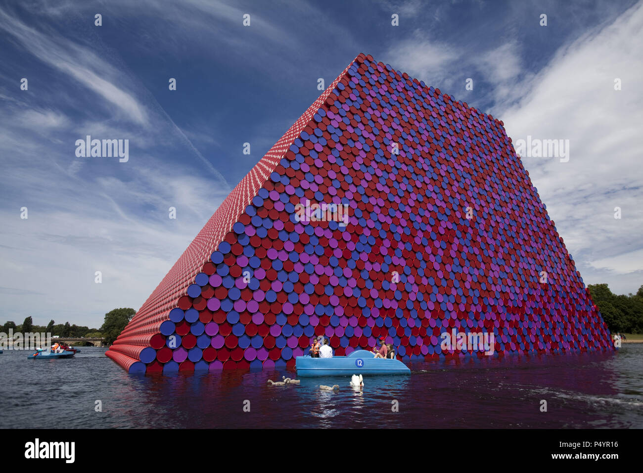 London, UK. 23 June 2018 The Mastaba, a temporary sculpture made of ...