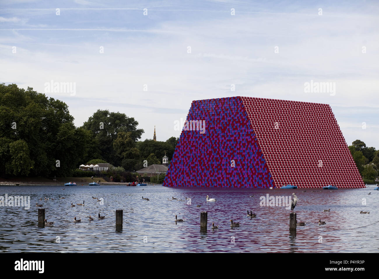 London, UK. 23 June 2018 The Mastaba, a temporary sculpture made of ...