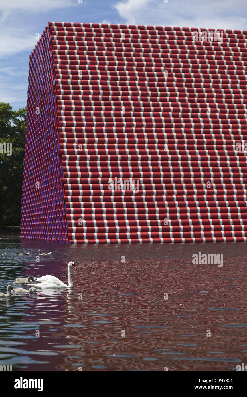 London, UK. 23 June 2018 The Mastaba, a temporary sculpture made of ...