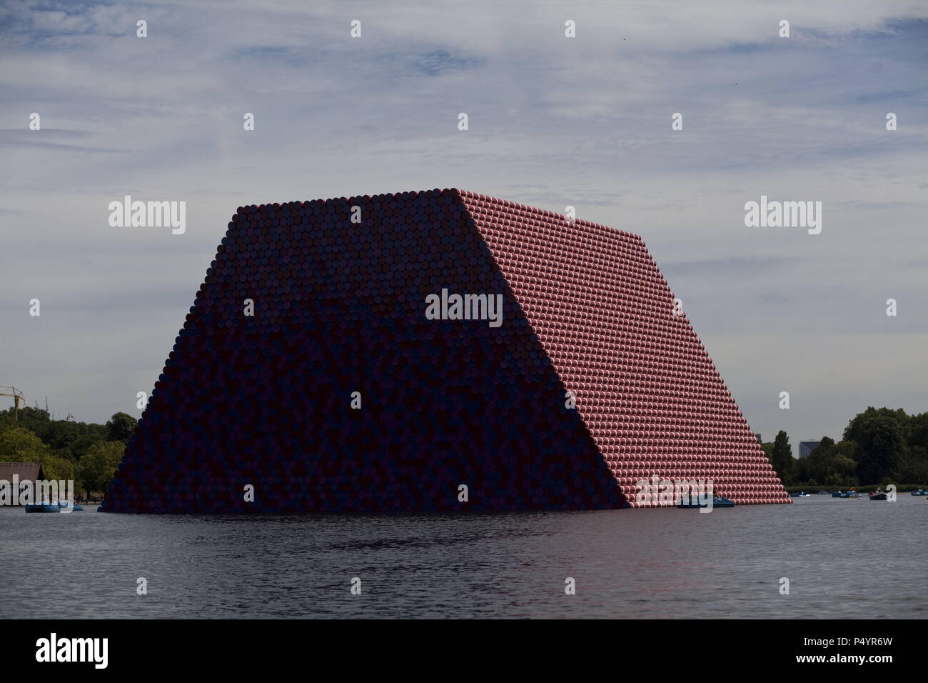London, UK. 23 June 2018 The Mastaba, a temporary sculpture made of ...