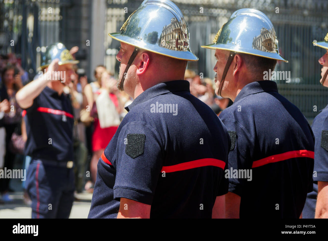 Firefighters from the 11th Batalion of French Fighters will defile in ...
