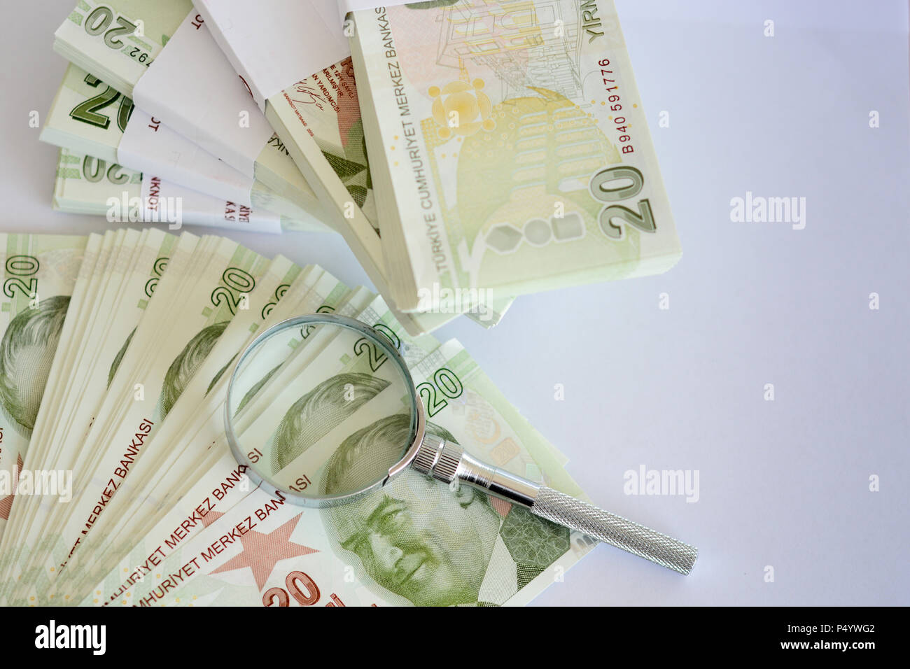 Turkish paper banknotes Stock Photo - Alamy