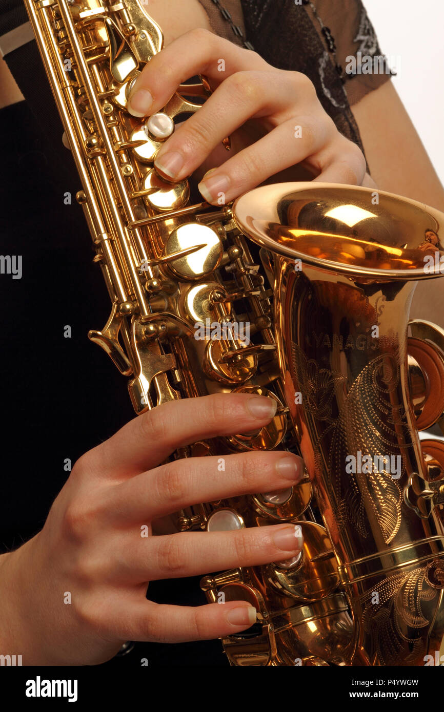 Saxophone detail hi-res stock photography and images - Alamy