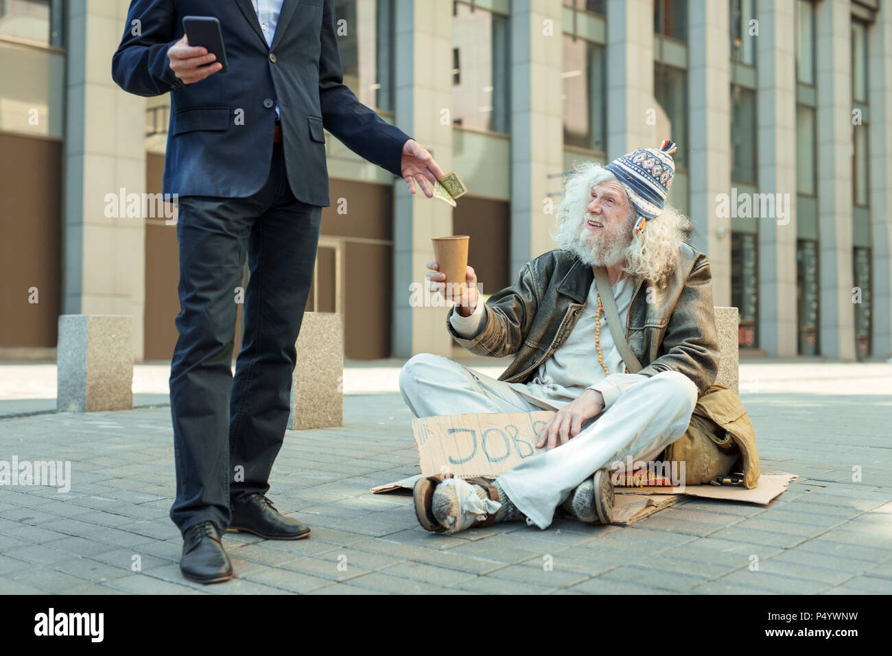 Smiling homeless man hi-res stock photography and images - Alamy