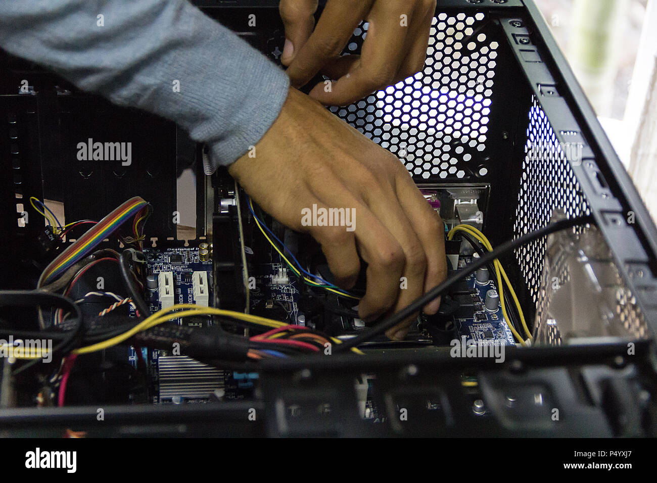 Computer maintenance hi-res stock photography and images - Alamy