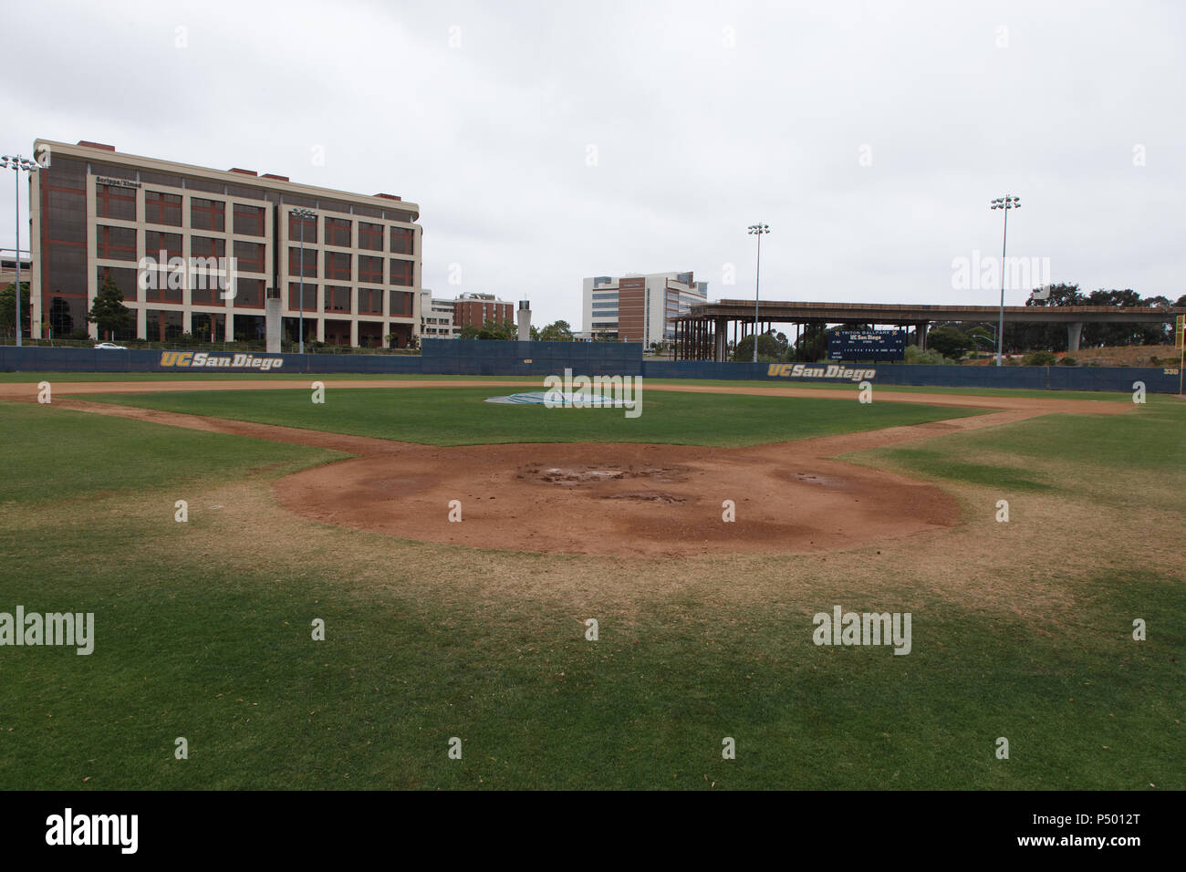 The Mid-Coast Blue Line Trolley extension under construction on the ...