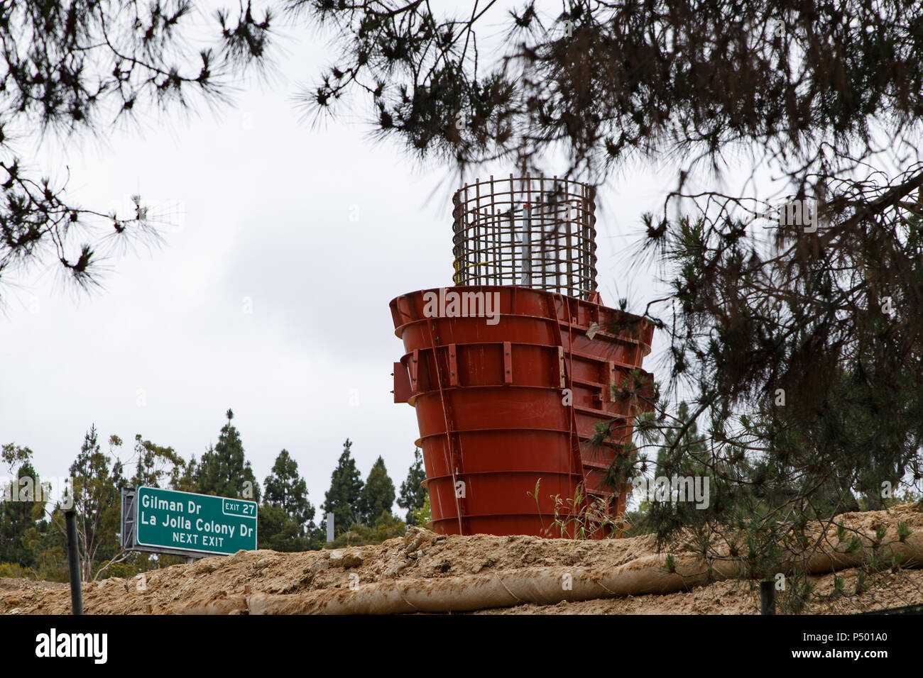 The Mid-Coast Trolley extension under construction in San Diego ...