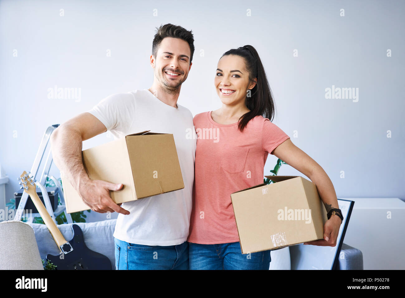 Portrait couple moving in hi-res stock photography and images - Alamy