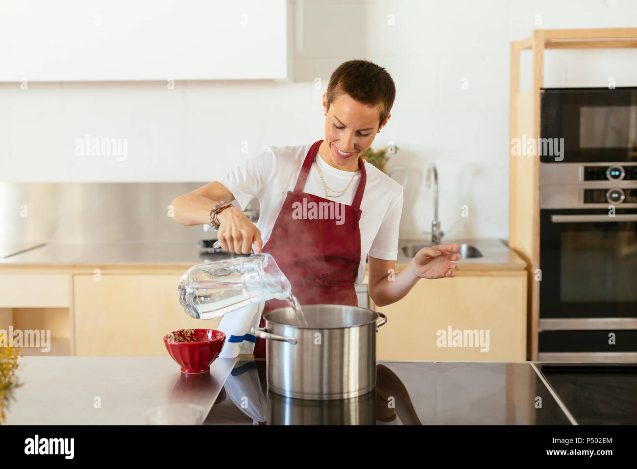 Pot kitchen hi-res stock photography and images - Alamy