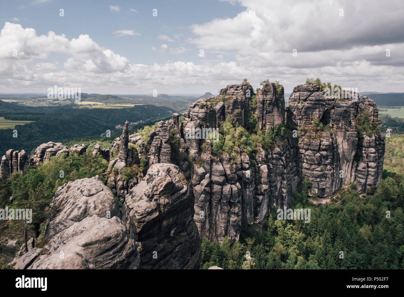 Mountains ranges formation hi-res stock photography and images - Alamy