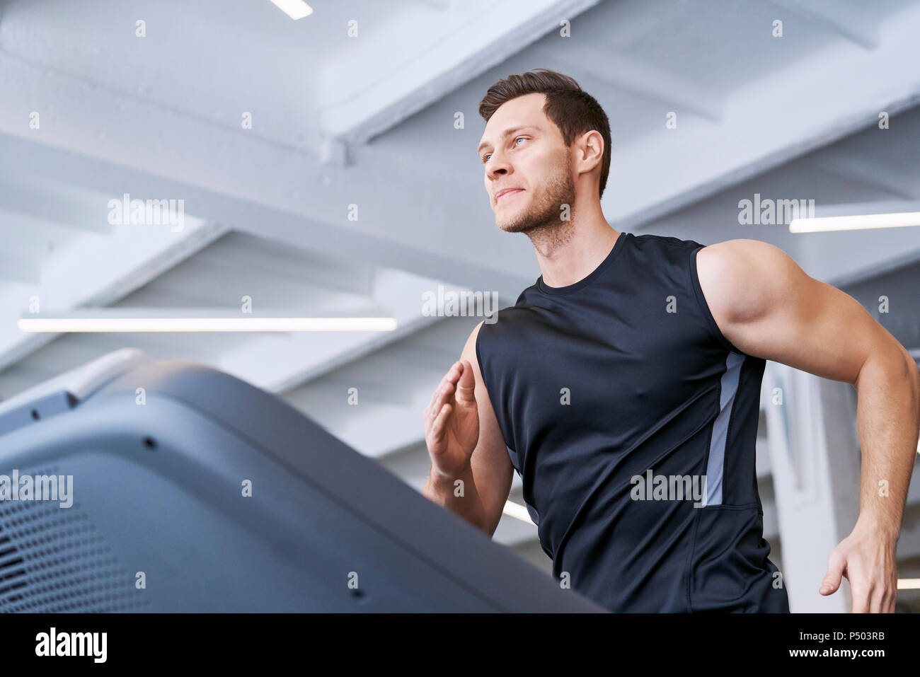 Man treadmill gym running hi-res stock photography and images - Alamy