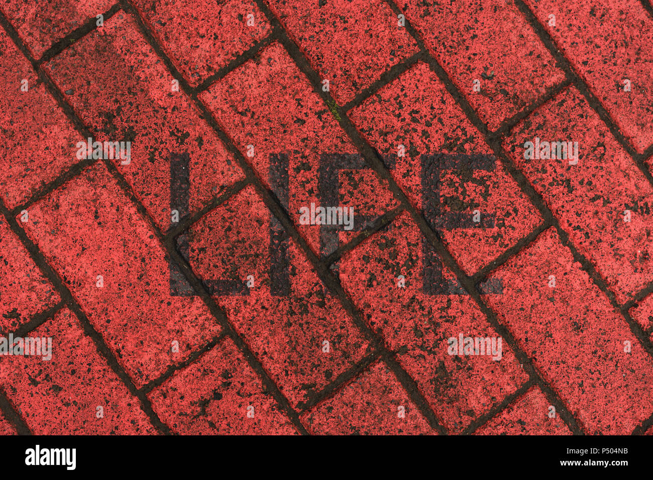 Pavement font hi-res stock photography and images - Alamy
