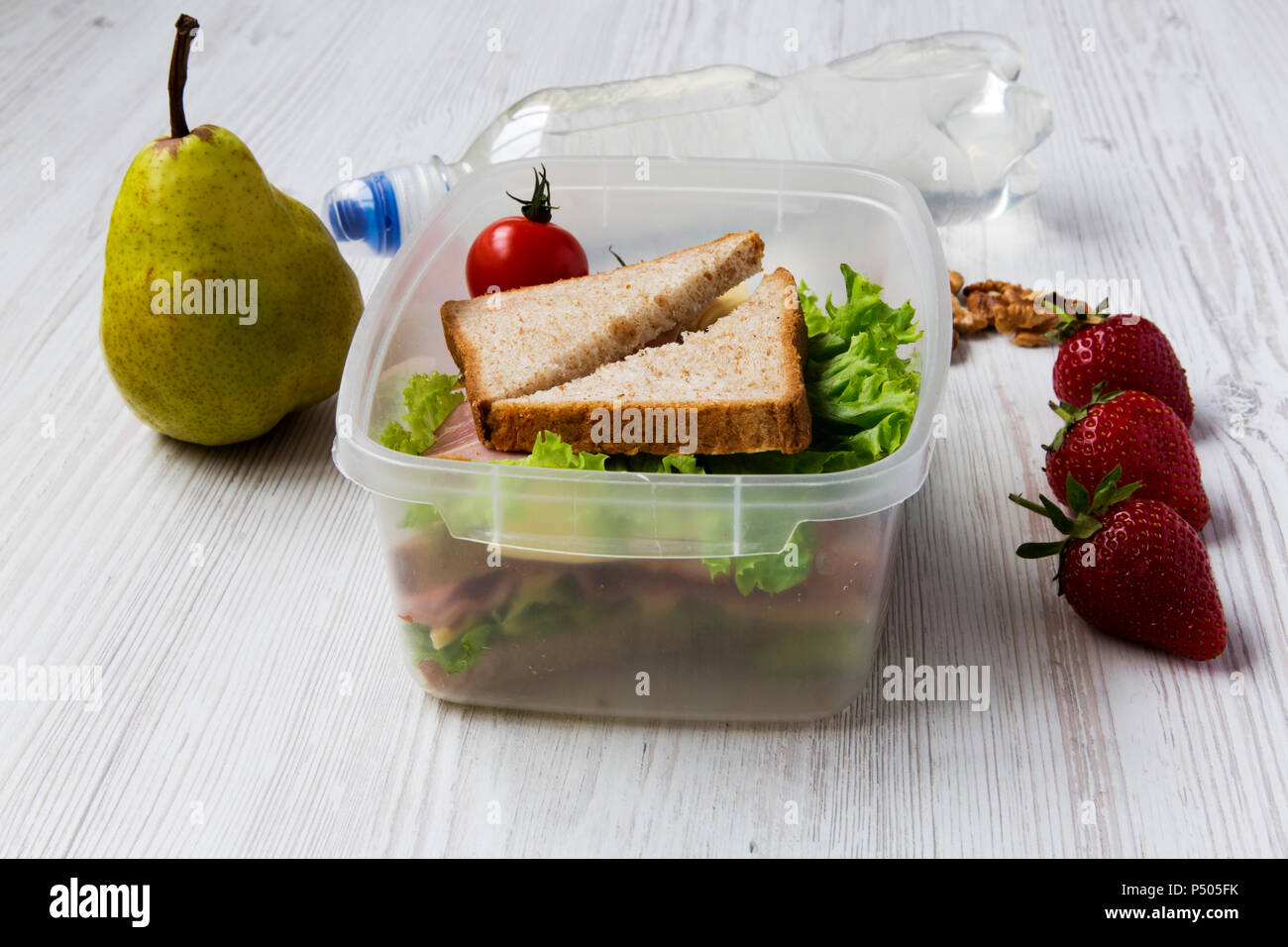 School lunch box side view hi-res stock photography and images - Alamy