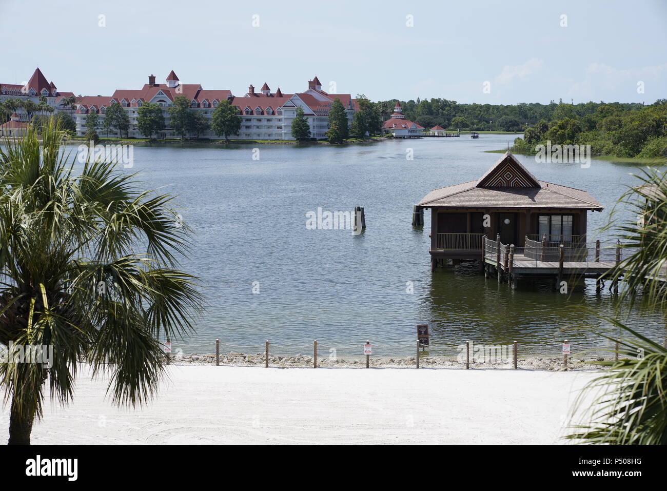 General views of the Polynesian Resort in Walt Disney World, Orlando ...