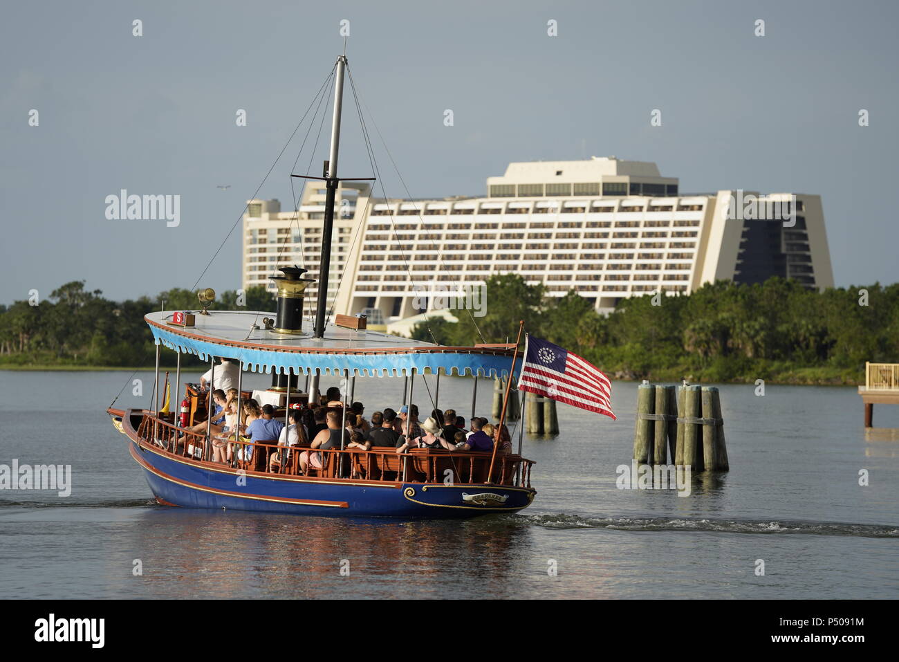 Polynesian resort disney hi-res stock photography and images - Alamy