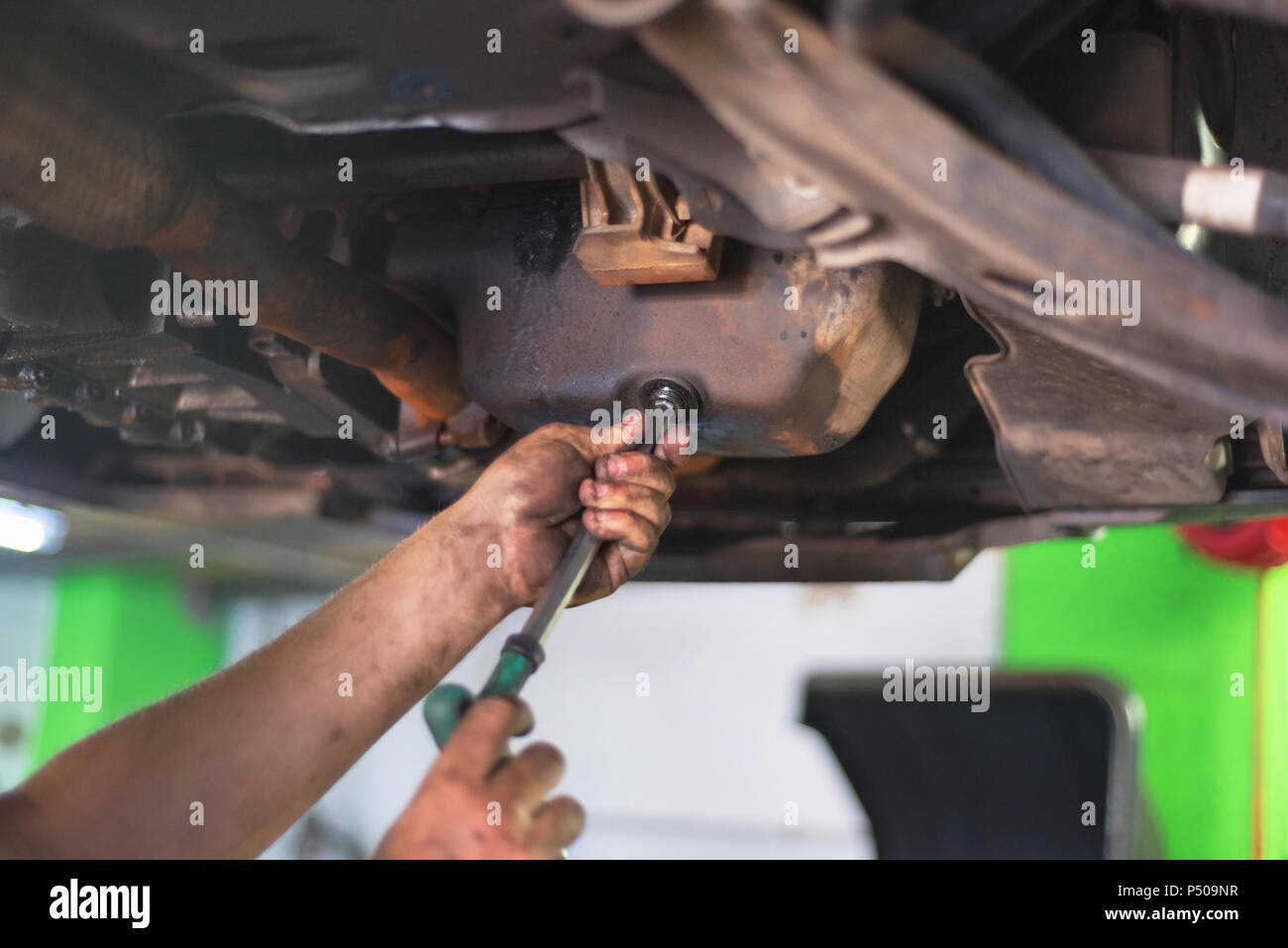 Person lift car engine hi-res stock photography and images - Alamy