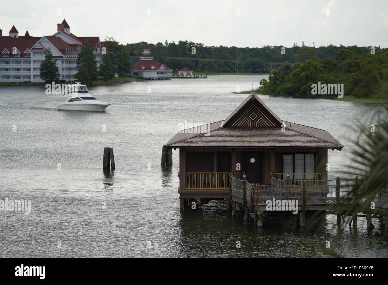 General views of the Polynesian Resort in Walt Disney World, Orlando ...