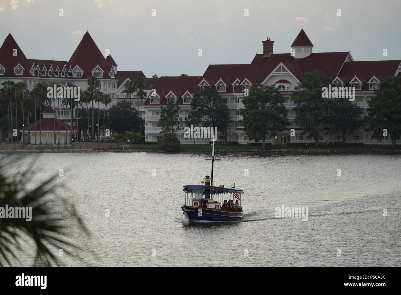 Polynesian resort disney hi-res stock photography and images - Alamy