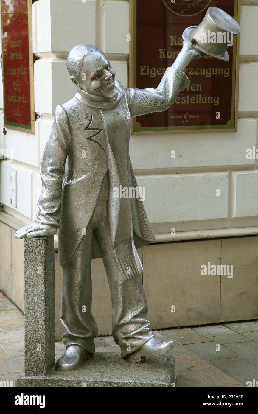 Schone naci statue hi-res stock photography and images - Alamy