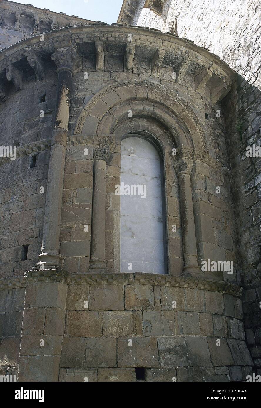 Catedral de san pedro de jaca hi-res stock photography and images - Alamy
