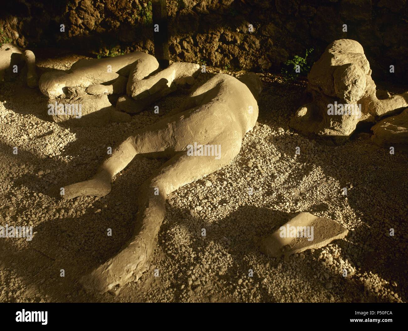 Italia. Pompeii. Plaster citizens at Garden of the Fugitives. Site's ...