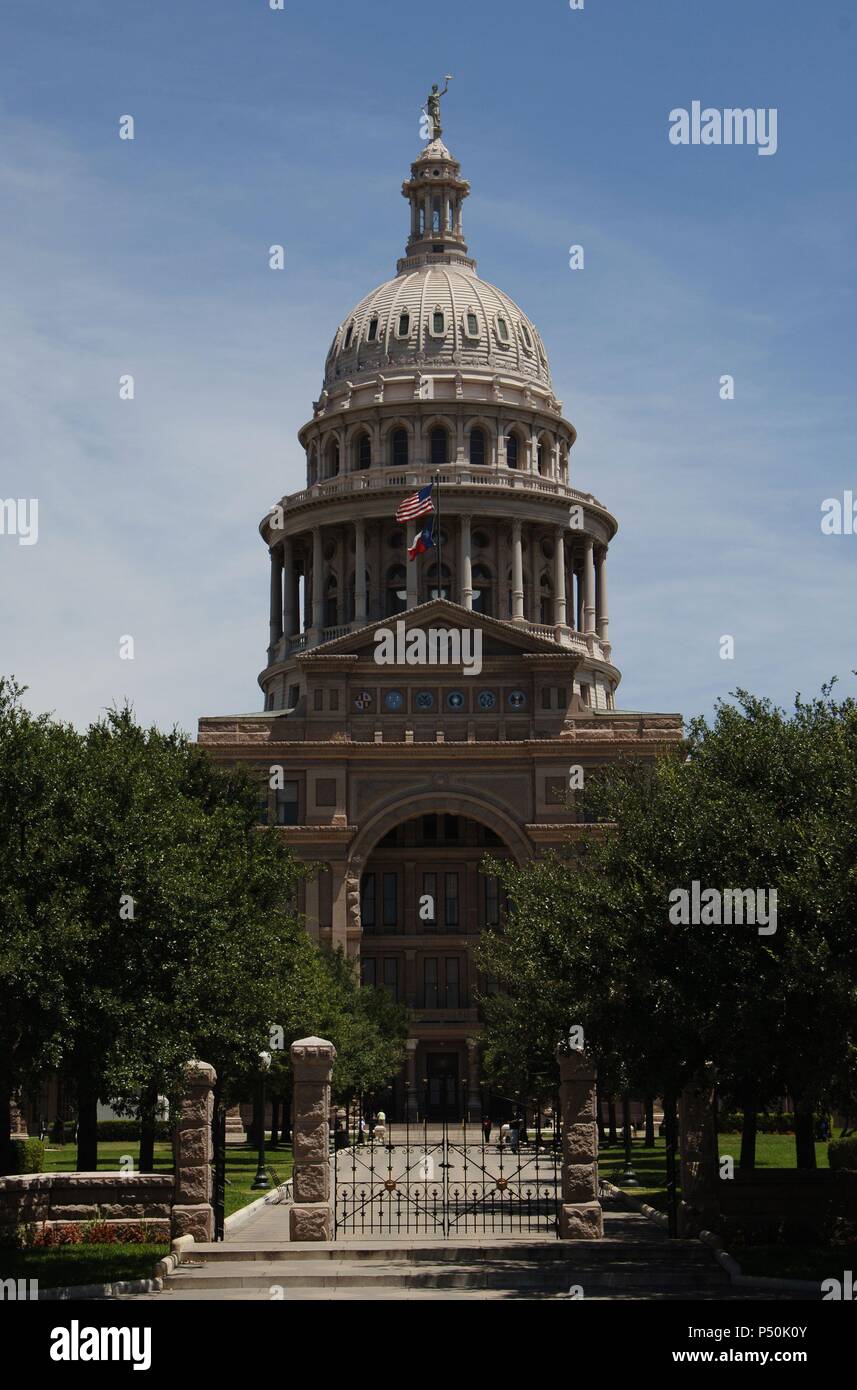 Edificio del capitolio del estado de texas hi-res stock photography and ...