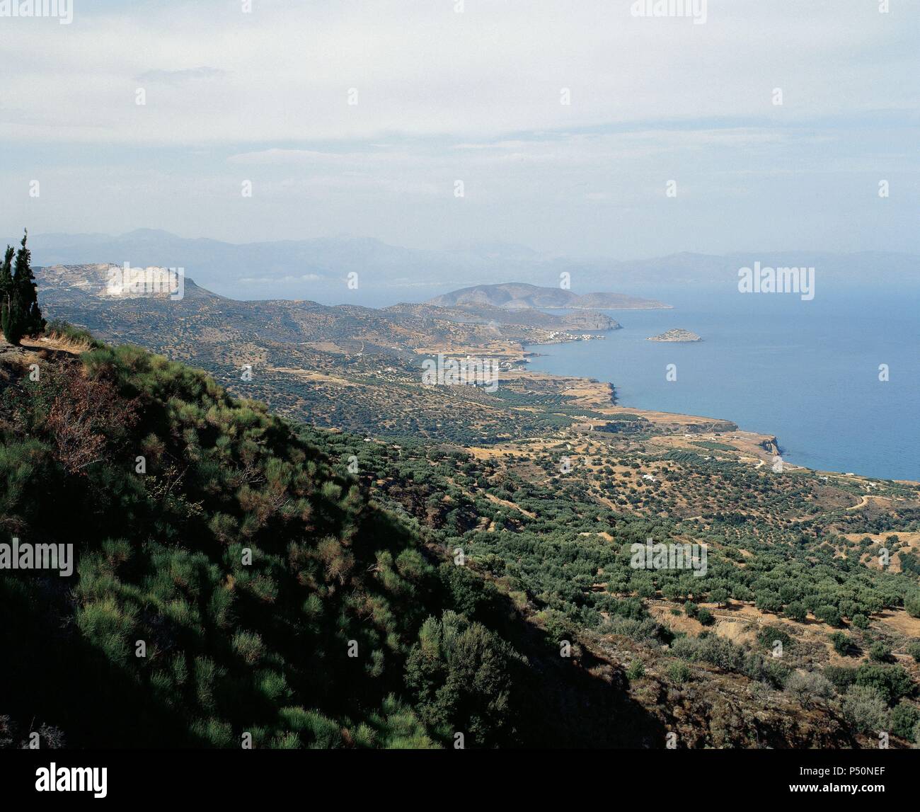 Greece. Island of Crete. Overview of the northern coast Stock Photo - Alamy