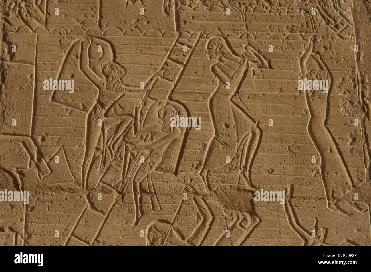 Ancient egyptian archers hi-res stock photography and images - Alamy