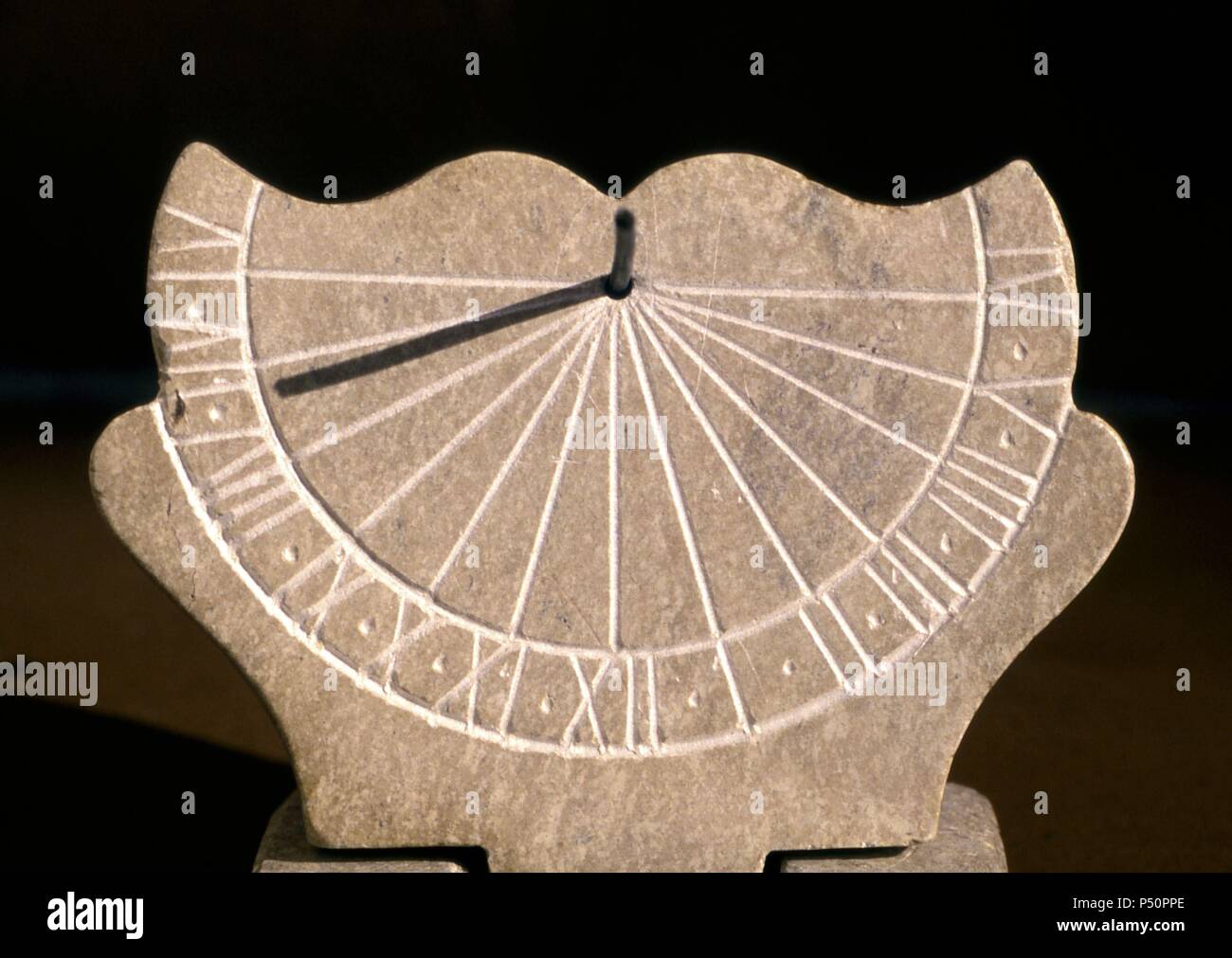 Reloj solar hi-res stock photography and images - Alamy