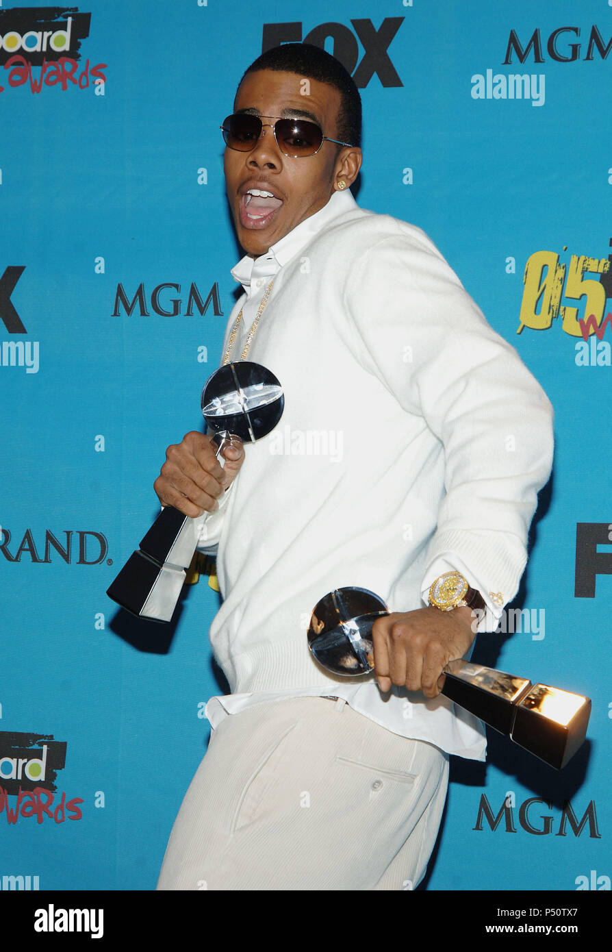 Mario backstage at the Billboard Muisc Awards at the MGM Grand in Las ...