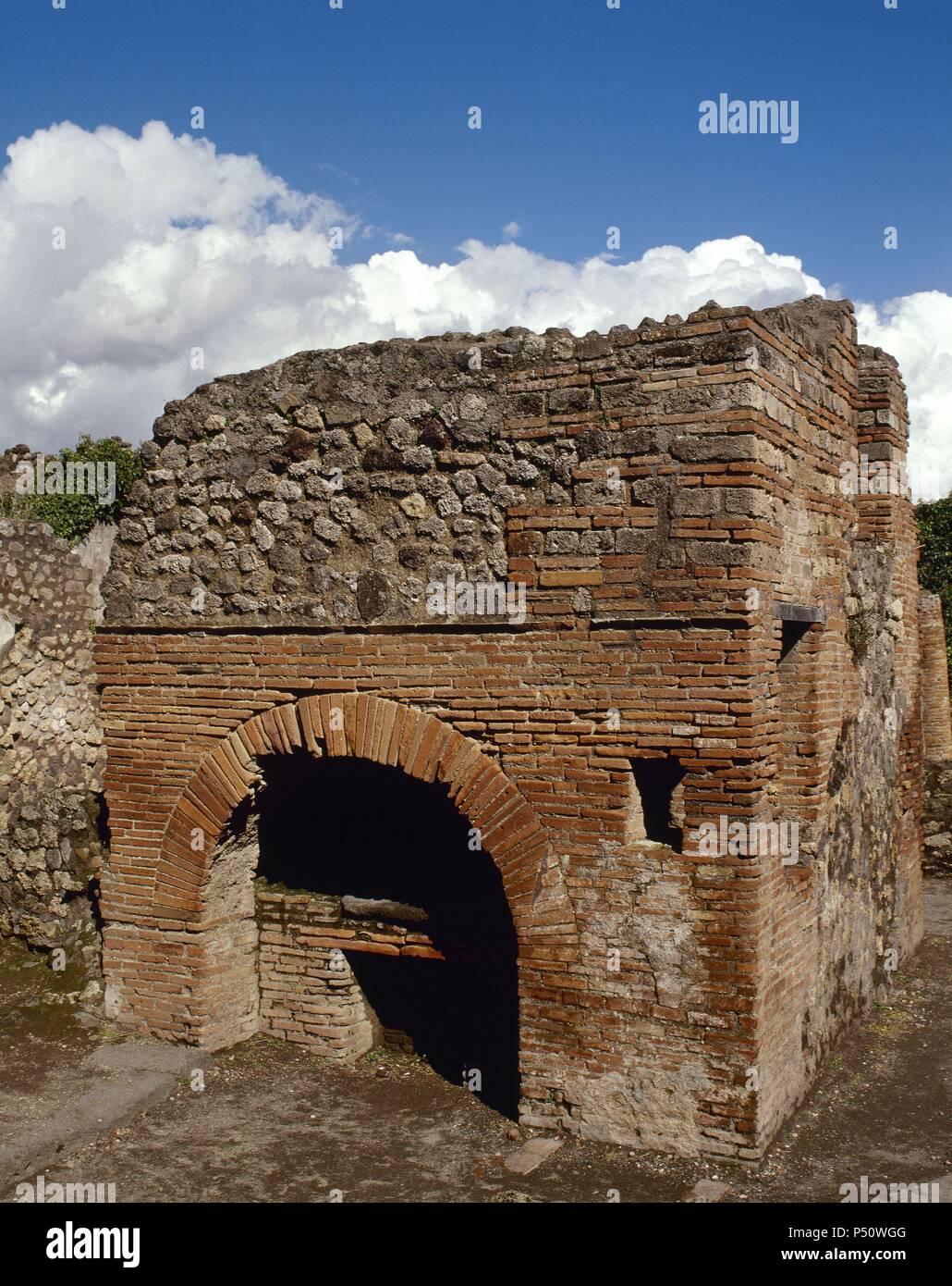 Pompeii. Ancient roman city. Bakery of Modesto. Oven. Campania. Italy ...