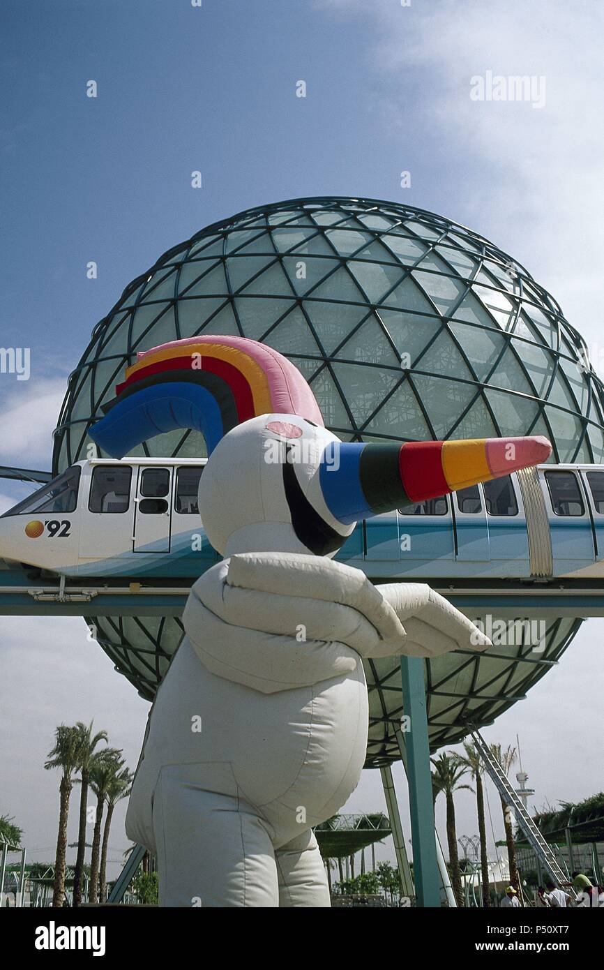 EXPOSICION UNIVERSAL DE SEVILLA'92. Vista de la mascota de la ...