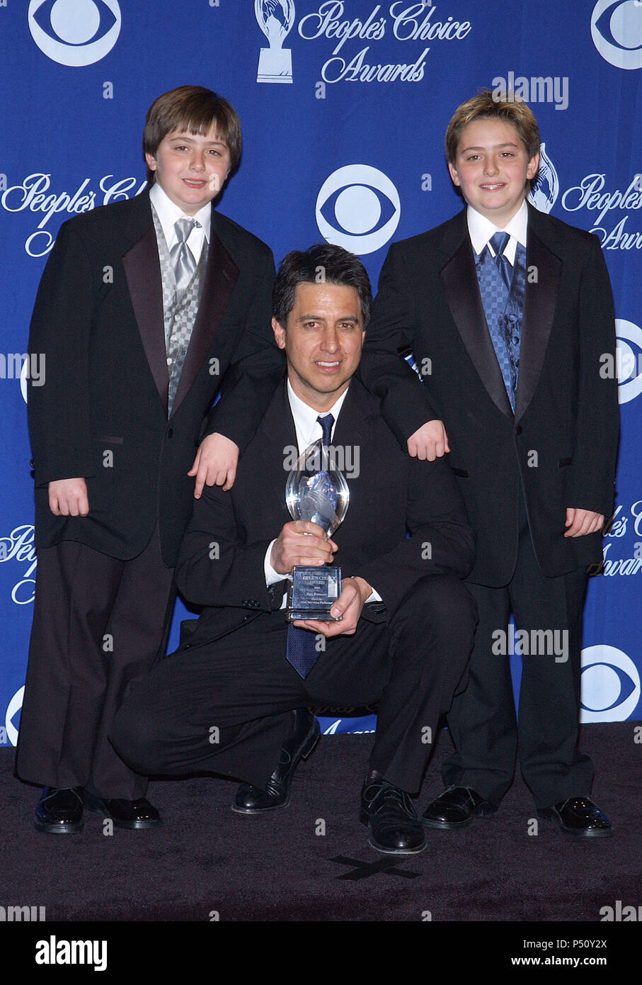 Ray Romano and the 2 kids from the show at the 30th Annual People ...