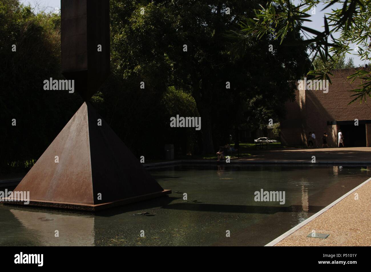 ESTADOS UNIDOS. HOUSTON. Vista del recinto de la CAPILLA ROTHKO ...