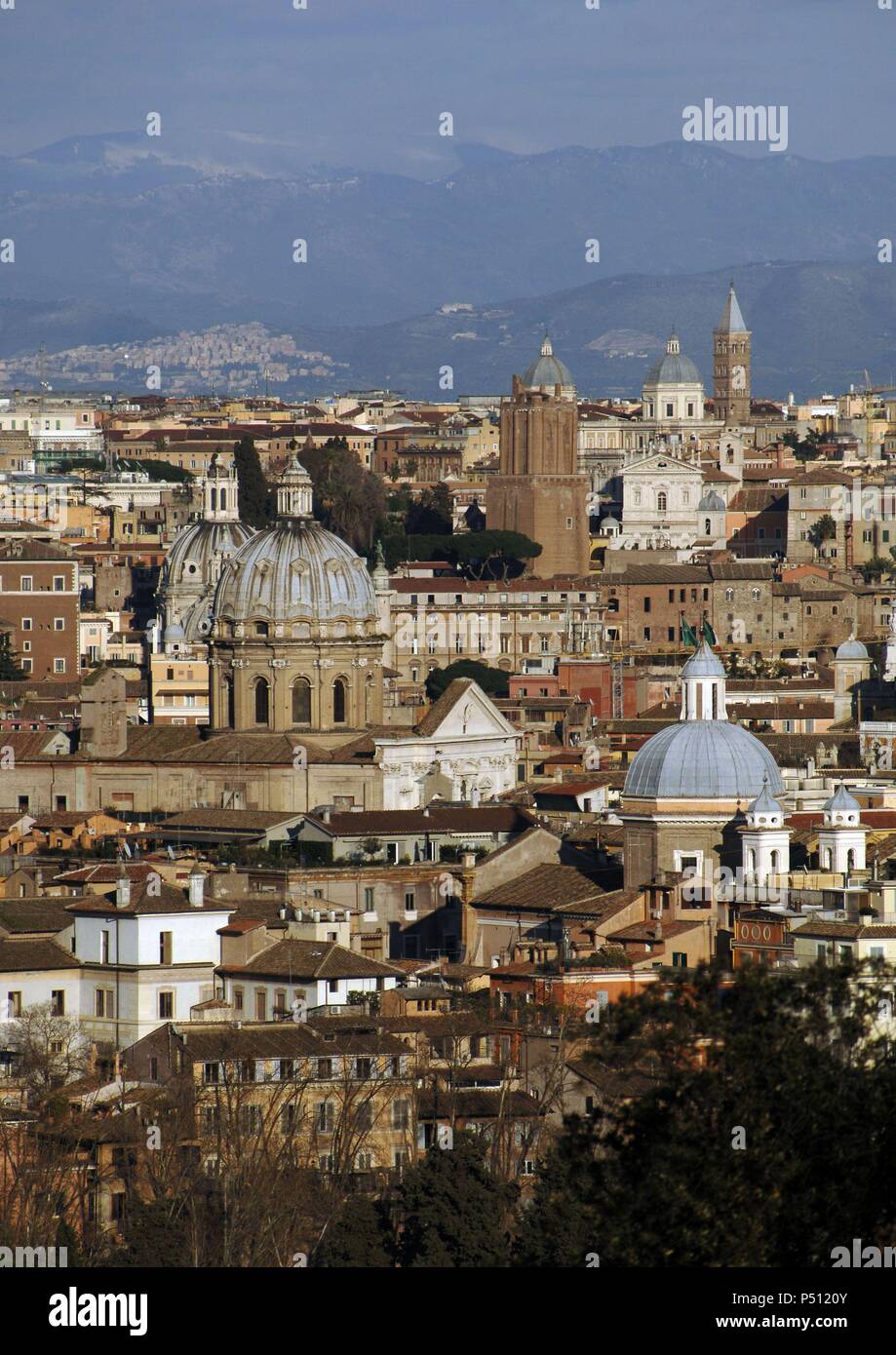 Rome urbanism hi-res stock photography and images - Alamy
