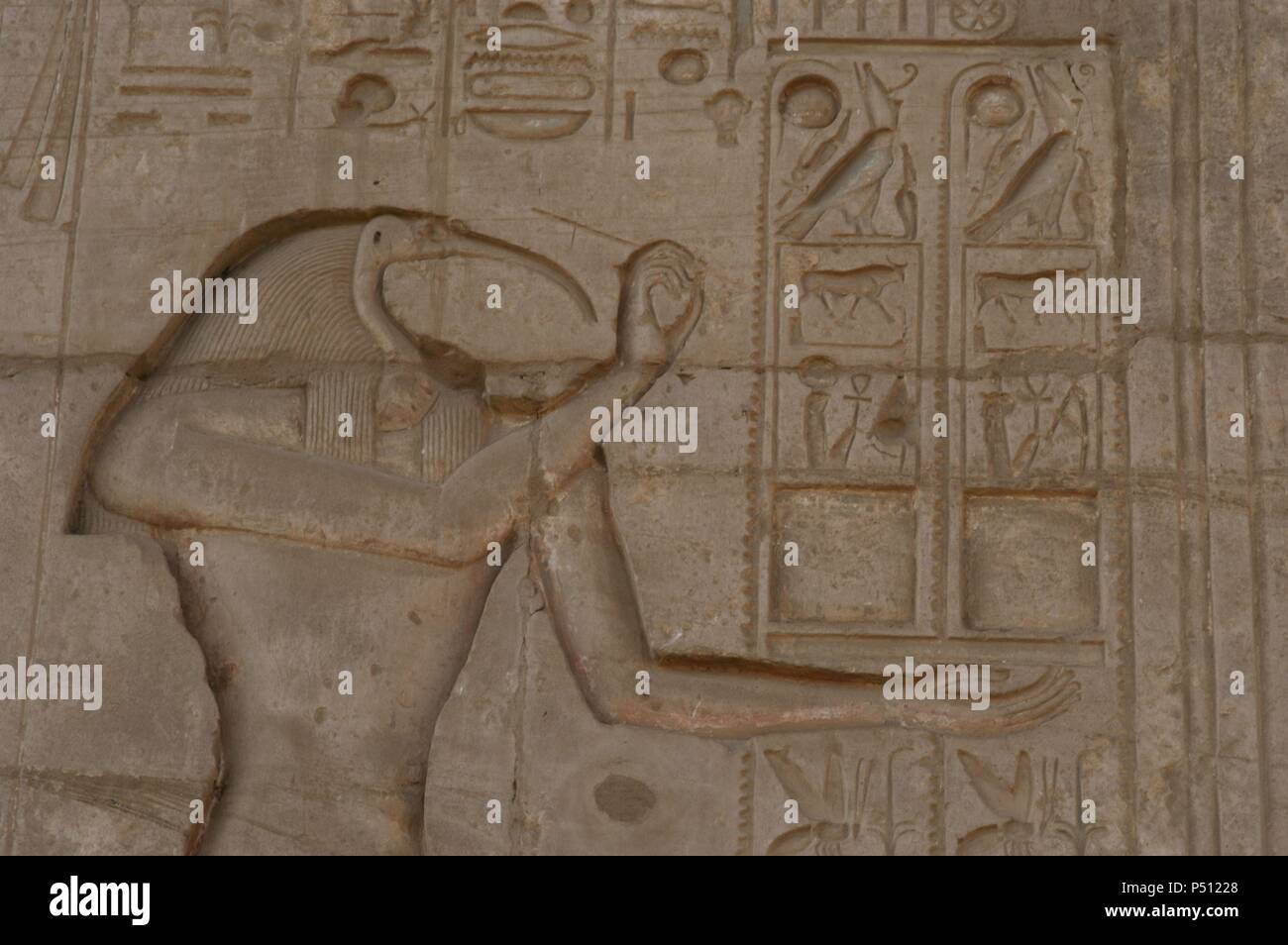 Ancient egyptian ibis headed god thoth hi-res stock photography and ...