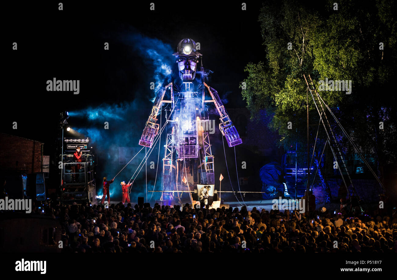 The Man Engine, the largest mechanical puppet ever constructed in ...