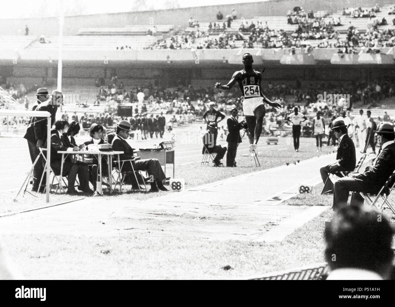 Bob Beamon at the Mexican Olympics, 1968 Stock Photo - Alamy