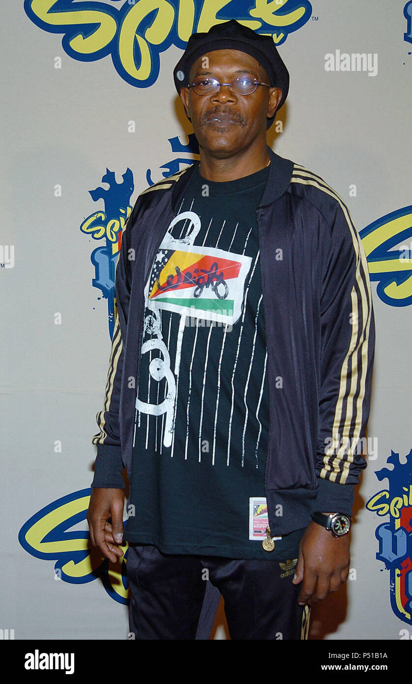 Samuel Jackson arriving at the Spike TV Video Game Awards at the Santa ...